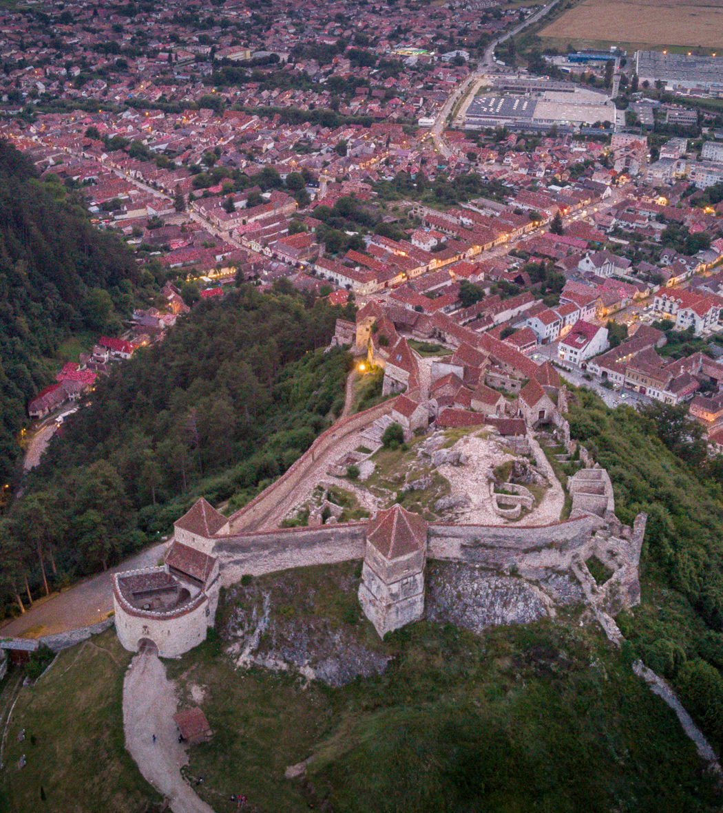 Atracții Râșnov - Descoperă Obiectivele Turistice de Neratat
